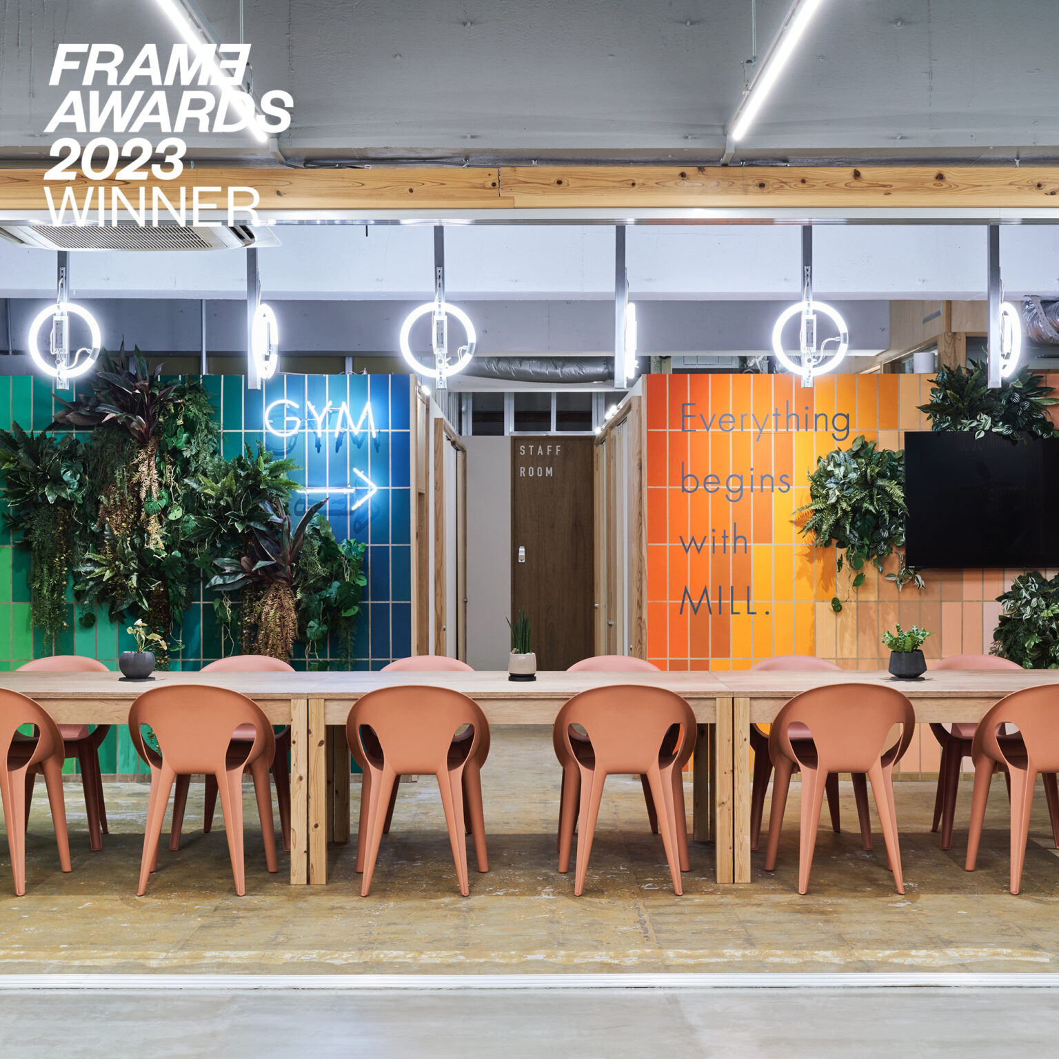 New Balance BETA BASE | deq.